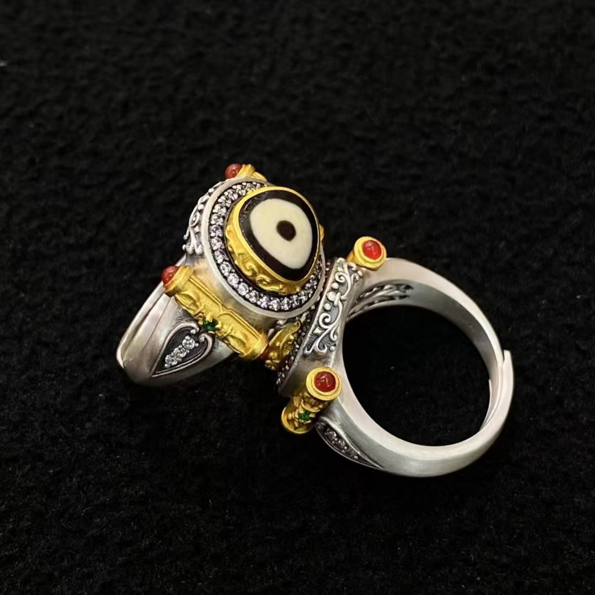 Tibetan Buddhist Vajra Dzi Crystal Silver Ring