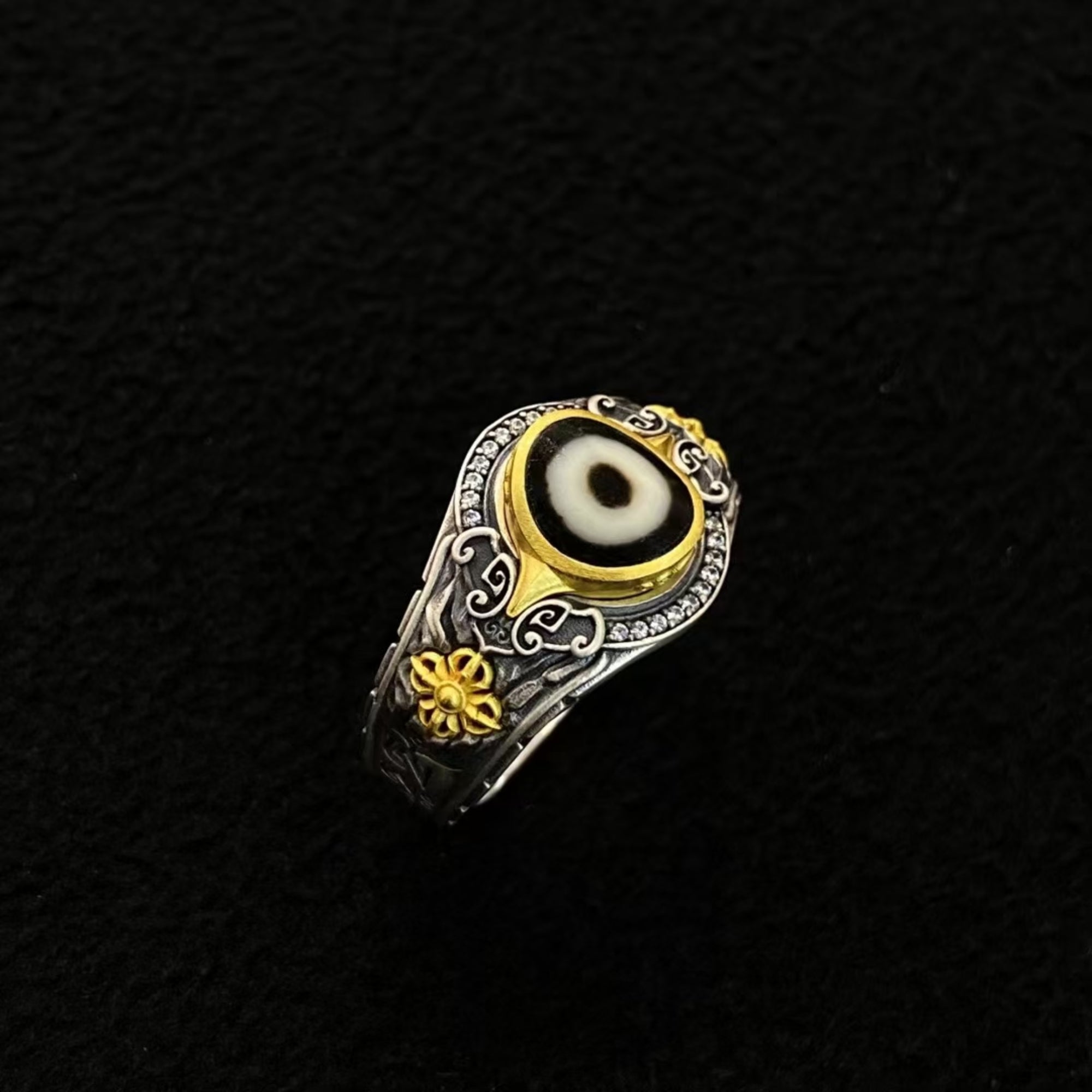 Tibetan Handcrafted Vajra Dzi Silver Ring